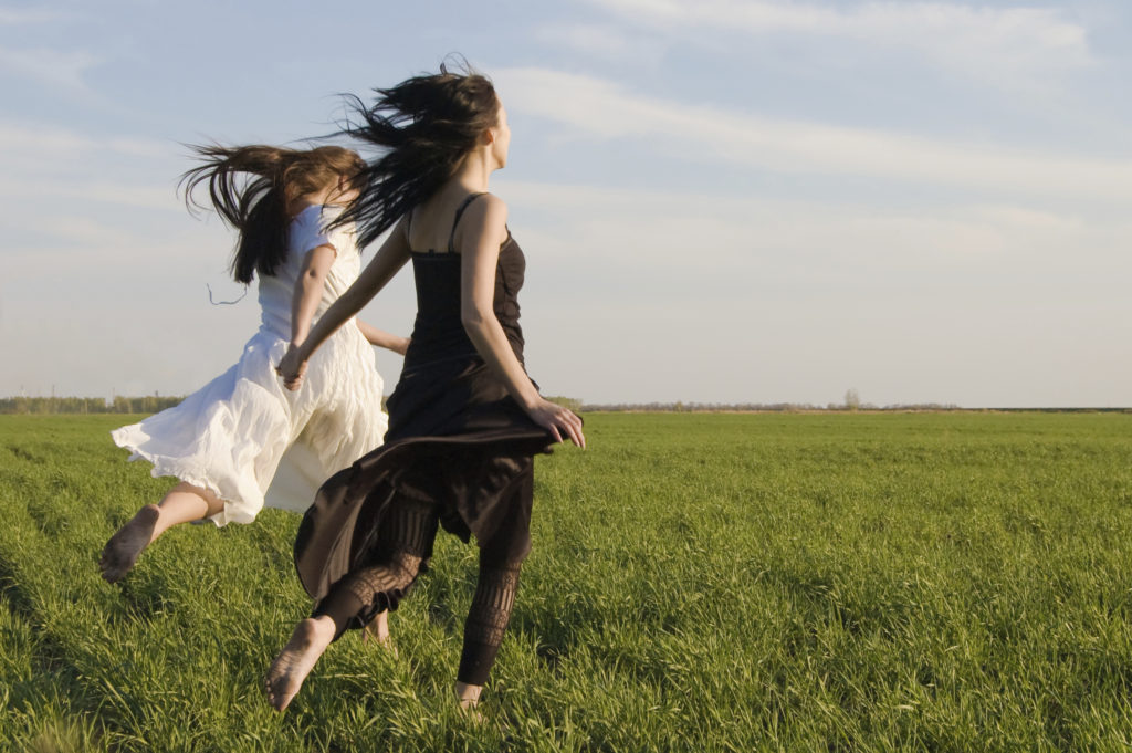 capering | The Happy Dictionary